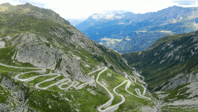 12 Concrete Construction Projects Innovating the Industry